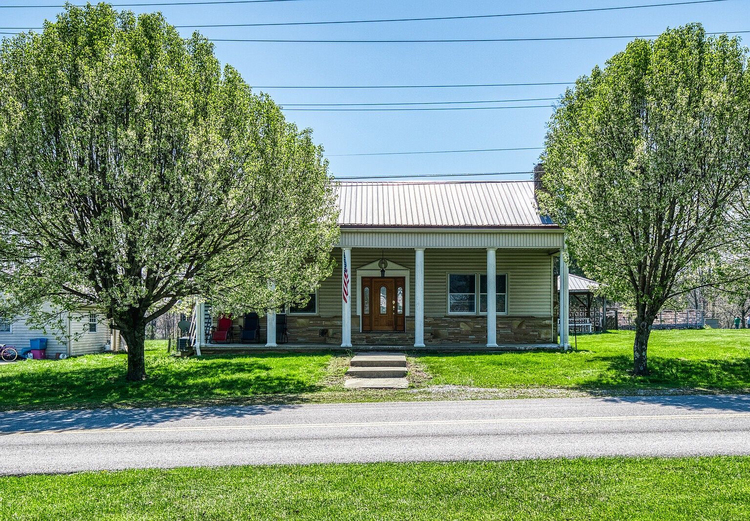 355 Mayland Loop, Crossville, TN 38571 | Zillow