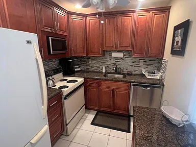 Kings Point Golf & Country Club - 802 Normandy Trl Delray Beach FL | Zillow