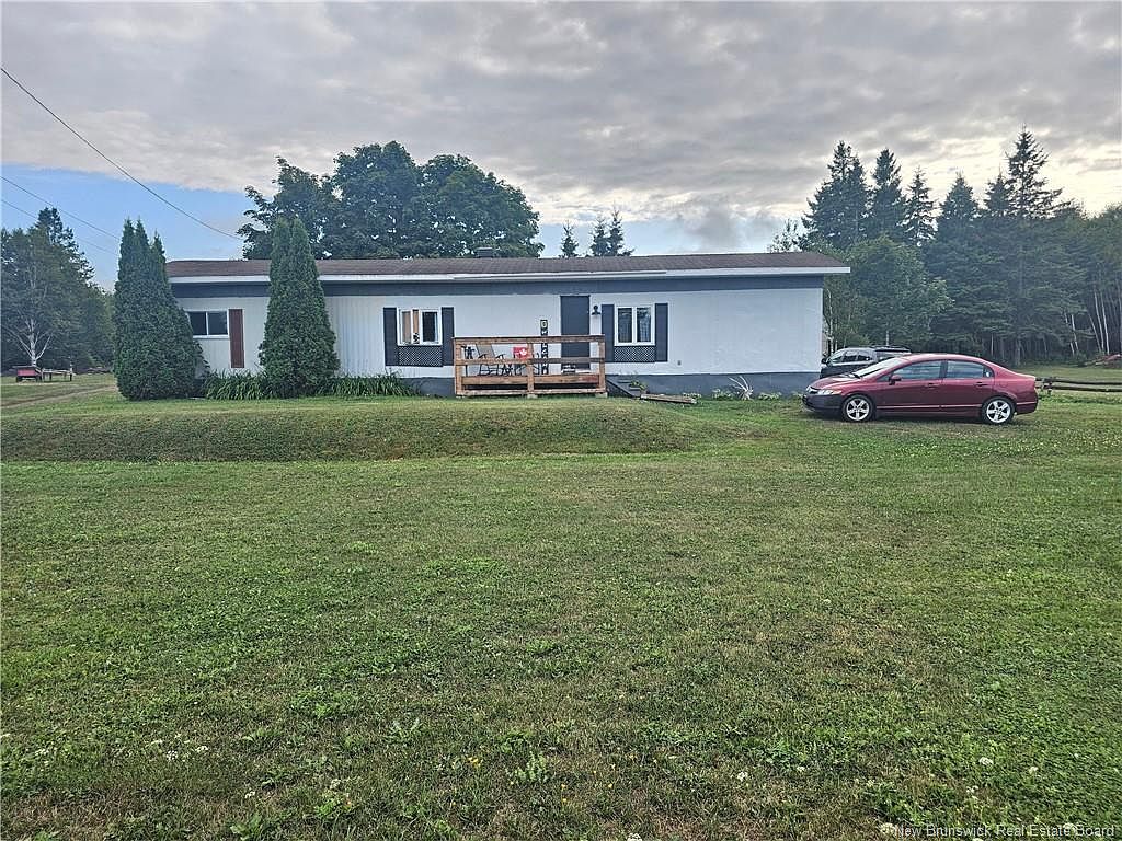 144 Principale, Pointe Verte, NB E8J 2W5 | MLS #NB104657 | Zillow