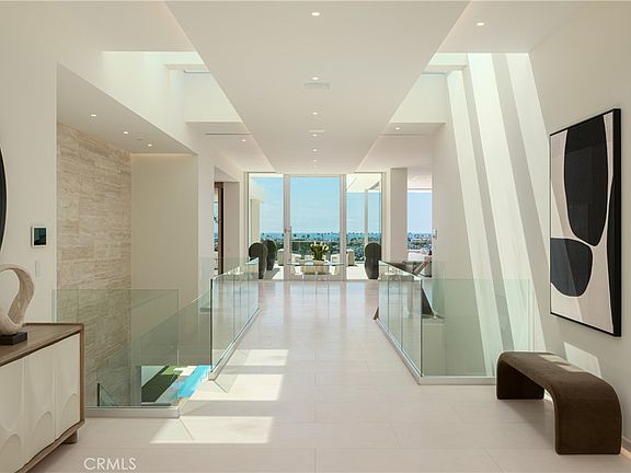 1119 Dolphin Ter, Corona Del Mar, CA 92625 | MLS #OC24038895 | Zillow