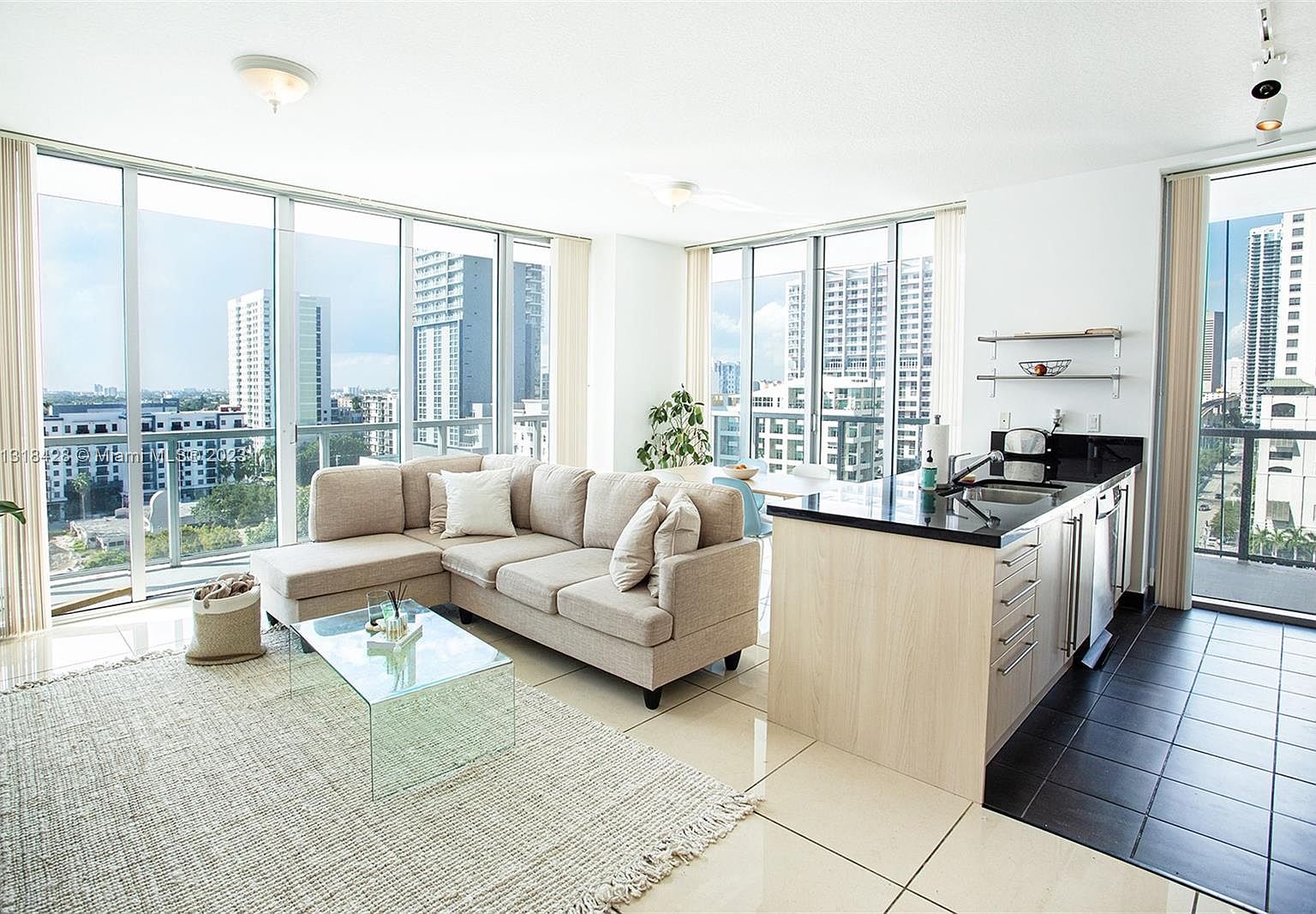 79 SW 12th St APT 1512, Miami, FL 33130 | Zillow
