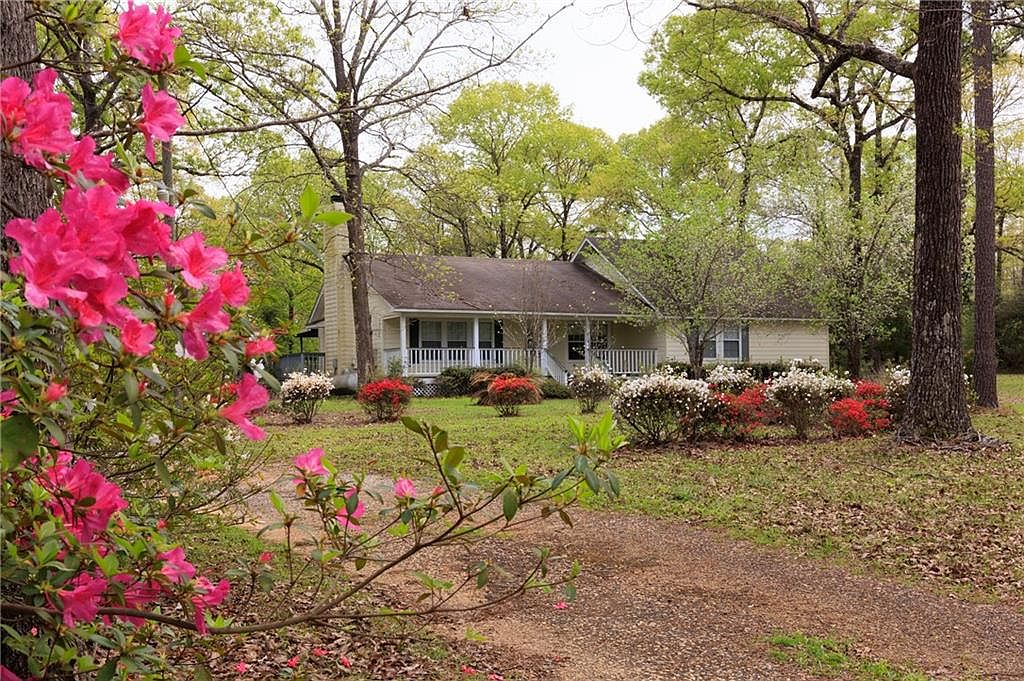 15450 Private Road 443, Chunchula, AL 36521 | MLS #7356565 | Zillow