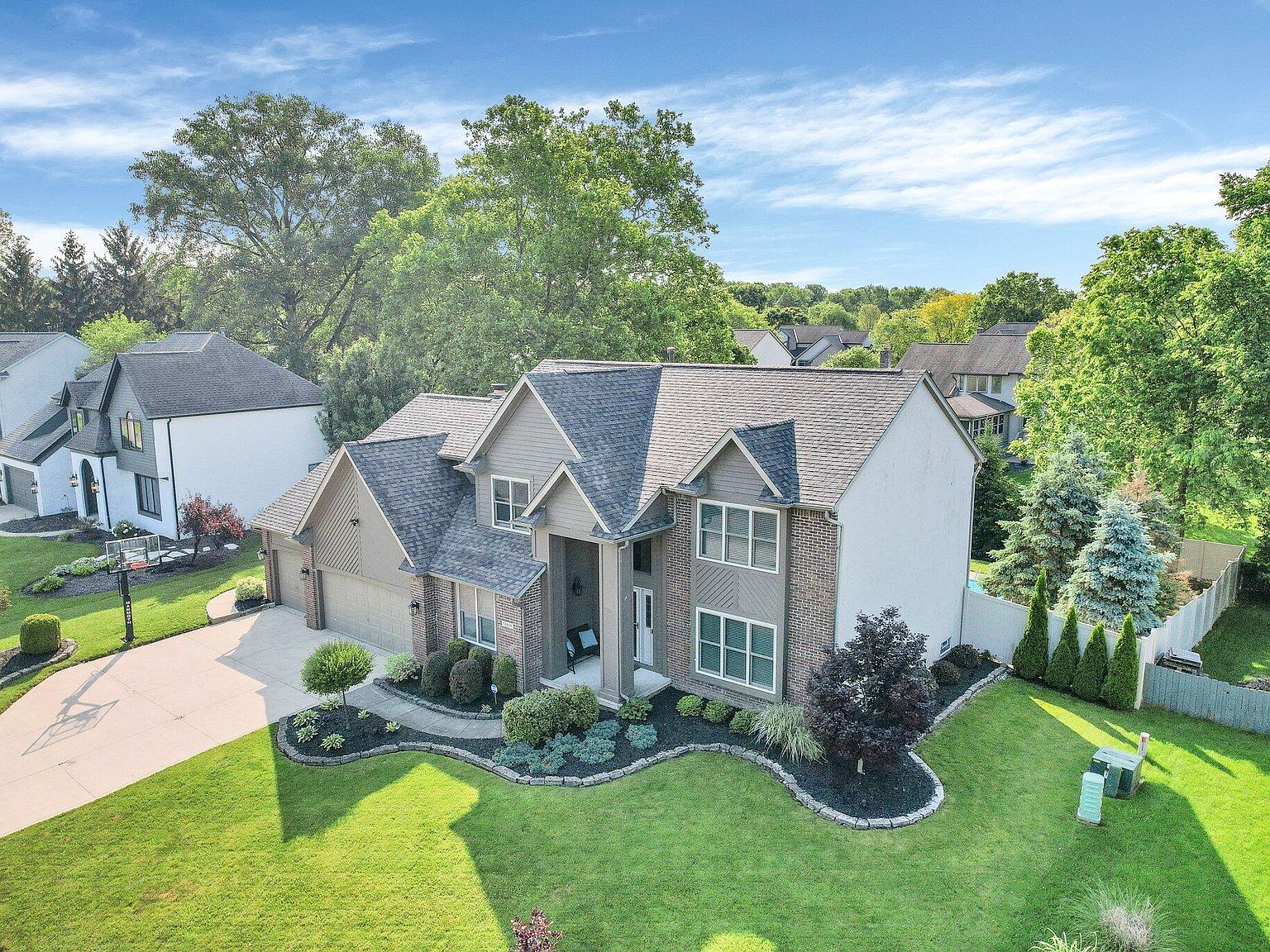 12656 Oakmere Dr, Pickerington, OH 43147 | Zillow