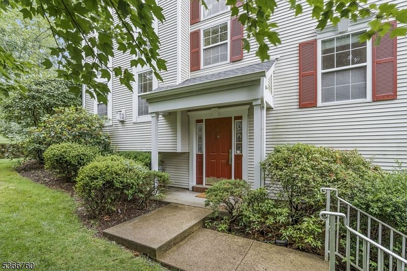 81 Constitution Way condo, Basking Ridge, NJ 07920 | Zillow