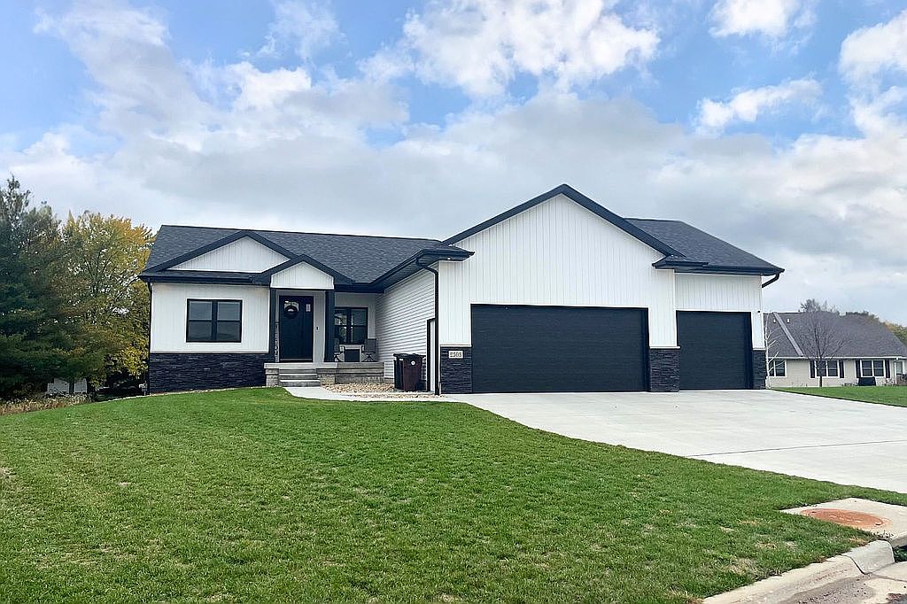 2303 Prairie Ln, Gilbertville, IA 50634 | Zillow