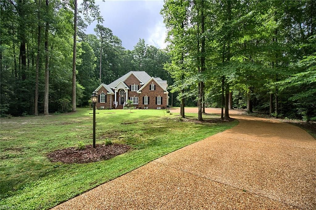 7616 S Shore Dr, Gloucester, VA 23061 | MLS #10491778 | Zillow