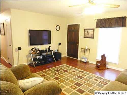 2319 Kathy Ln SW, Decatur, AL 35603 | Zillow