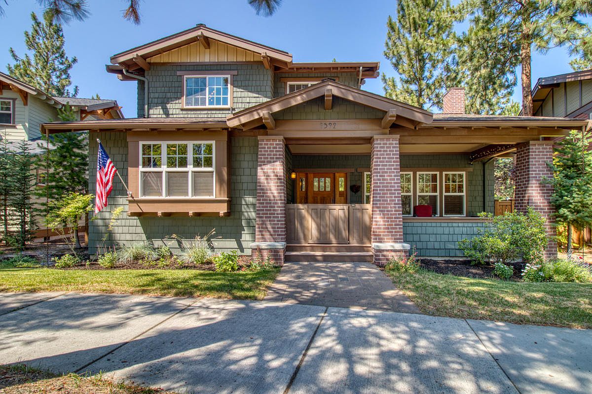 2592 NW Crossing Dr, Bend, OR 97703 | Zillow