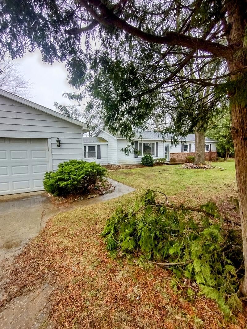 1708 Colwood Rd, Caro, MI 48723 | Zillow