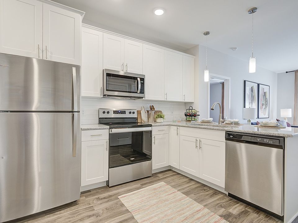 Constellation Apartment Homes - 740 Constellation Place Dr SW ...