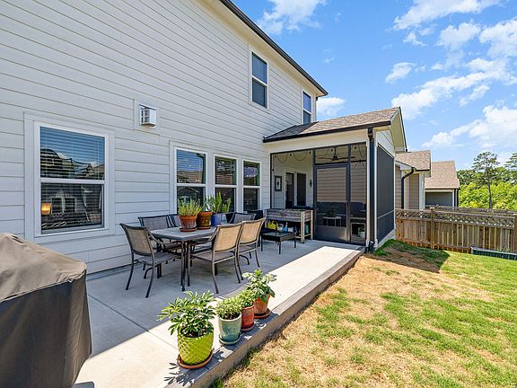 725 Sage Oak Ln, Holly Springs, NC 27540 | Zillow