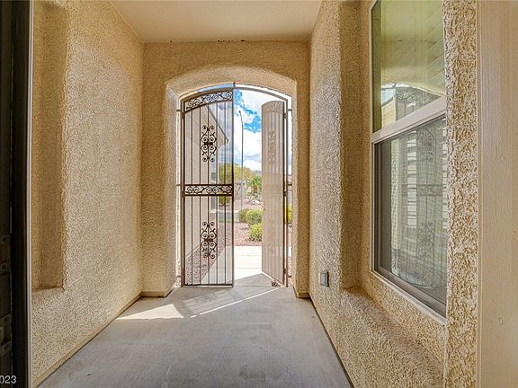 2296 Aztec Ruin Way, Henderson, NV 89044 | MLS #2522903 | Zillow
