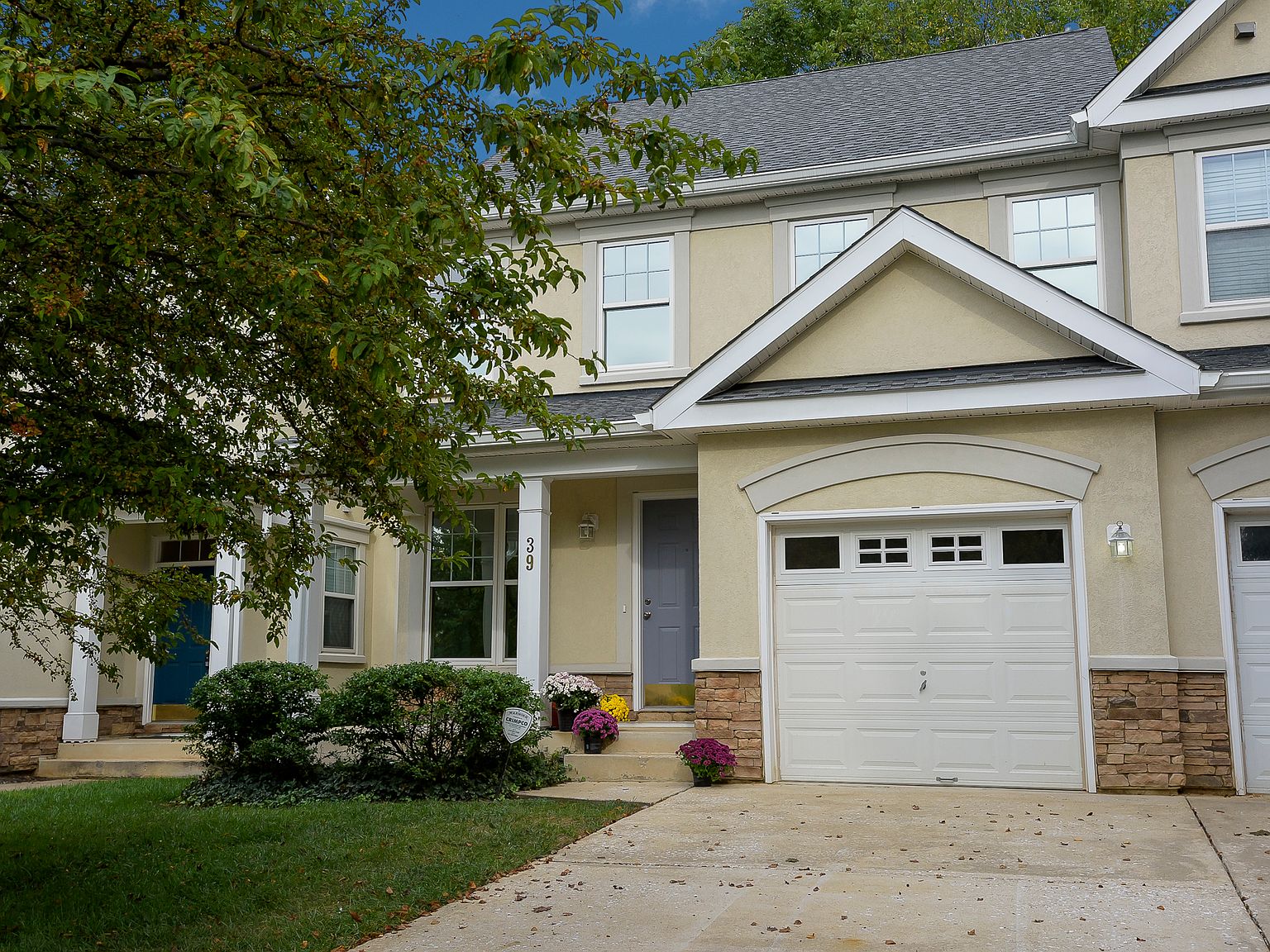 39 Austringer Ct, Baltimore, MD 21208 | Zillow