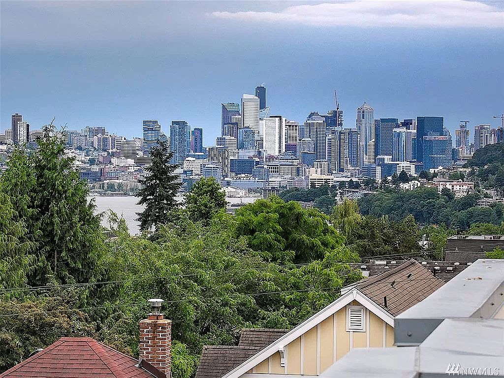 4252 Winslow Pl N #C, Seattle, WA 98103 | Zillow