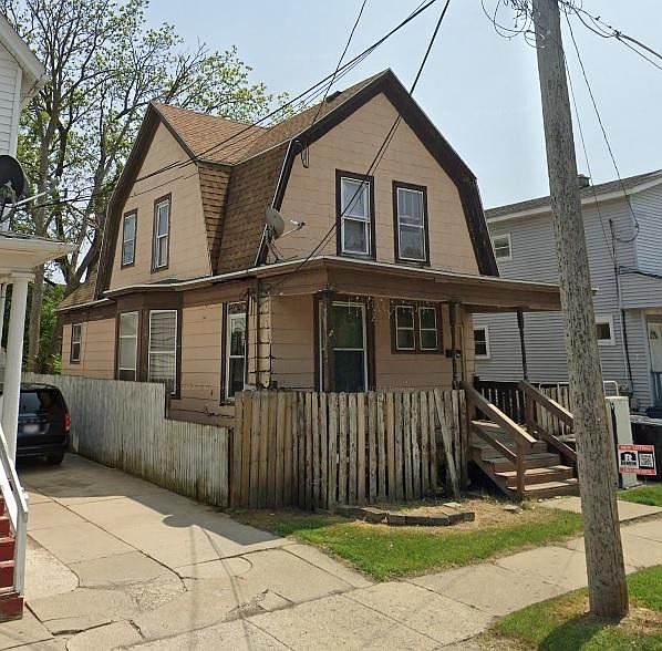 253 Jones St, Racine, WI 53404 | Zillow