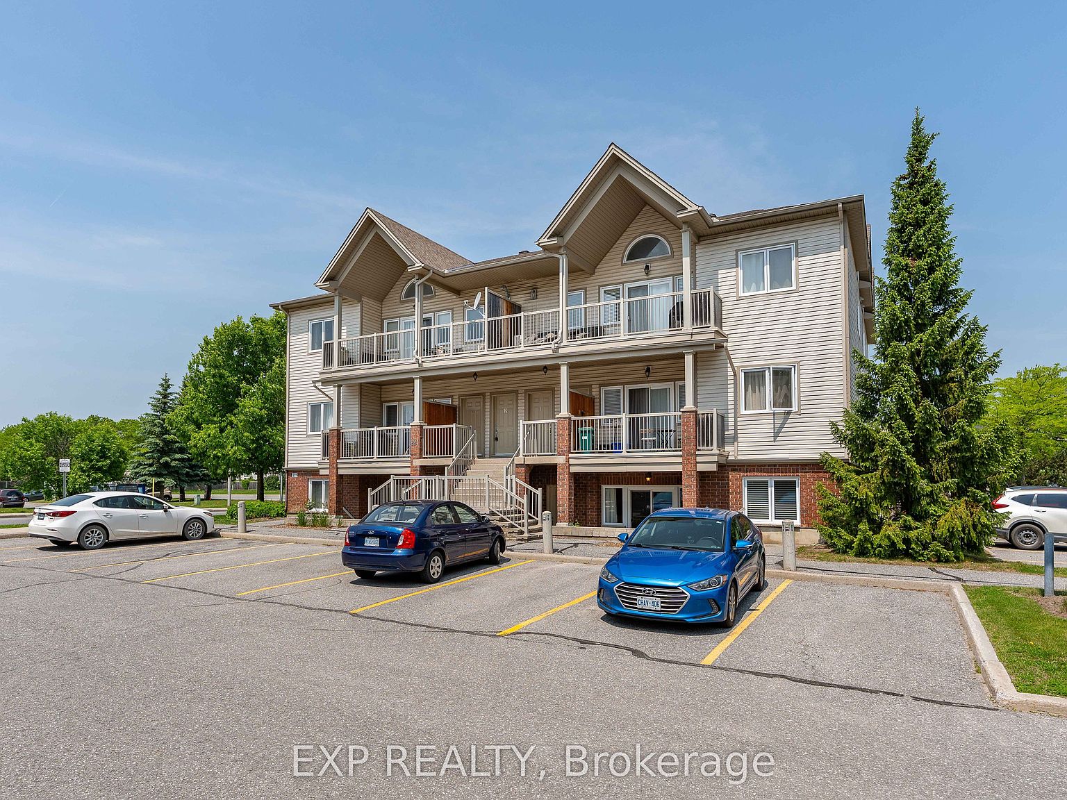 221 Crestway Dr #D, Ottawa, ON K2G 0A9 | MLS #X12206677 | Zillow