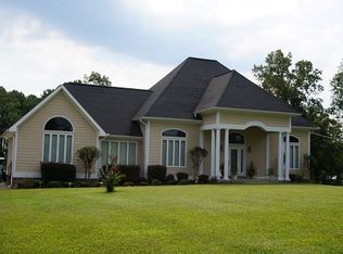 348 Yarbro Harbor Dr, Decaturville, TN 38329 | MLS #246526 | Zillow