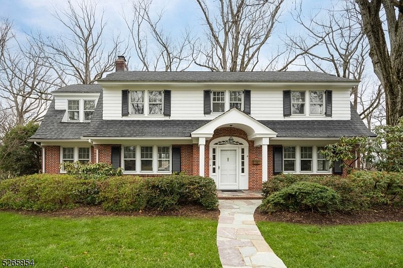 63 Oak Ridge Ave, Summit, NJ 07901 | Zillow