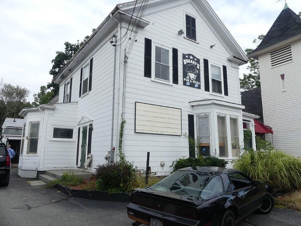 14 Summer St Bridgewater, MA, 02324 - Apartments for Rent | Zillow