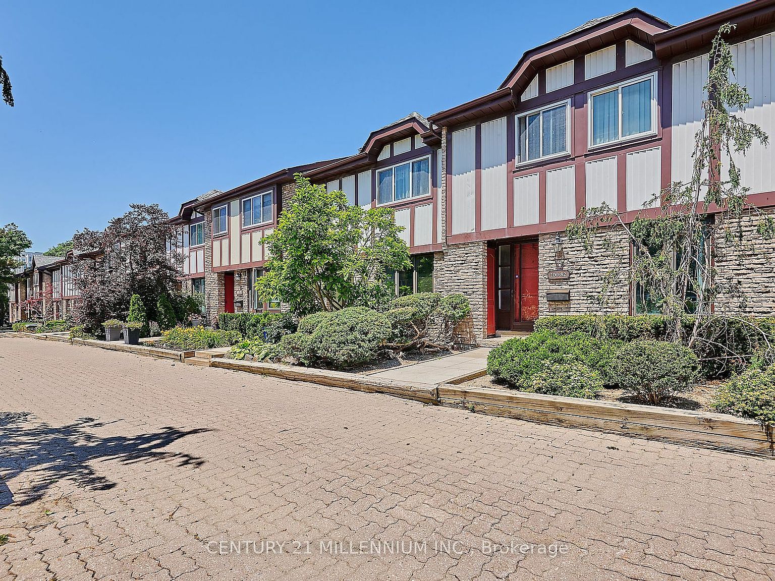 100 Burrows Hall Blvd #82, Toronto, ON M1B 1M7 | Zillow