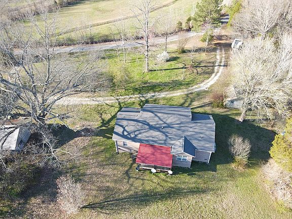 4450 Kelly Rd, Holladay, TN 38341 | Zillow