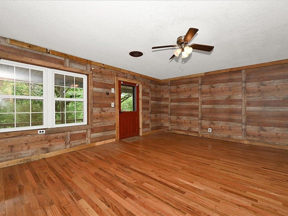 8622 County Road 818, Logan, AL 35098 | Zillow