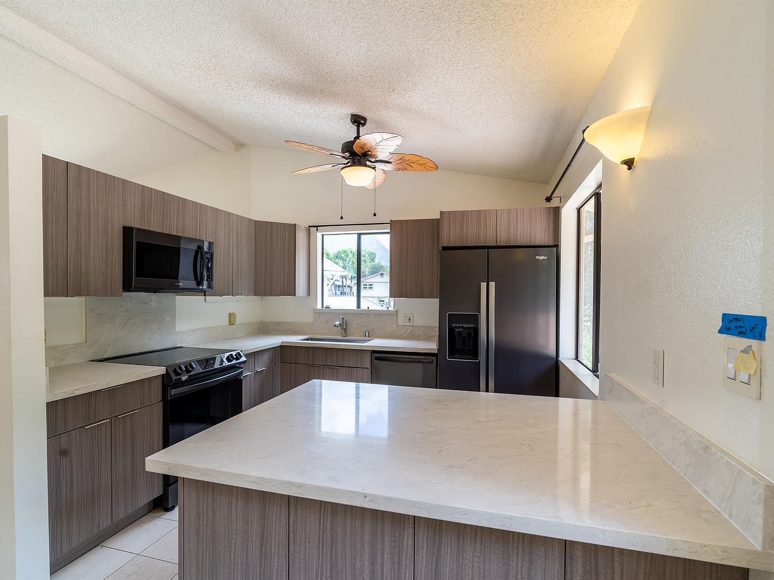 45-662 Apapane St #2, Kaneohe, HI 96744 | Zillow