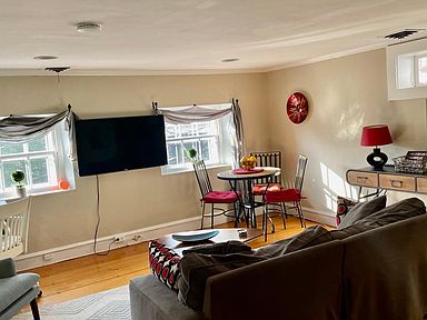 218 Washington St, Marblehead, MA 01945 | Zillow