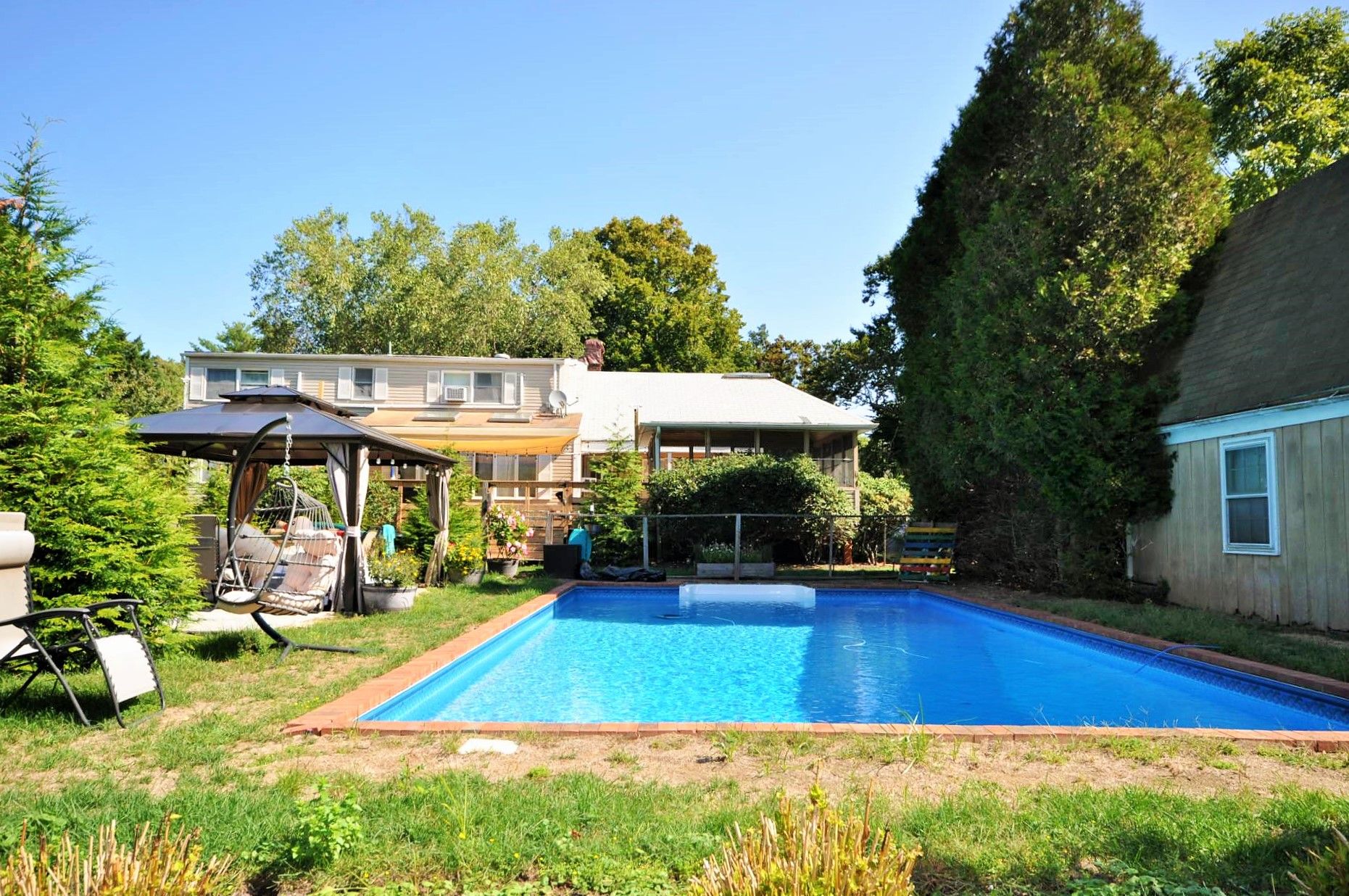 1579 North Sea Rd, Southampton, NY 11968 | Out East