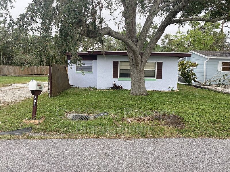 203 Palmetto Rd W, Nokomis, FL 34275 | Zillow