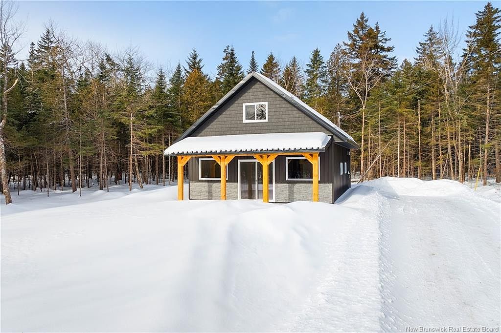 108 John Chessie Dr, Hanwell, NB E6K 2Z6 | MLS #NB112826 | Zillow