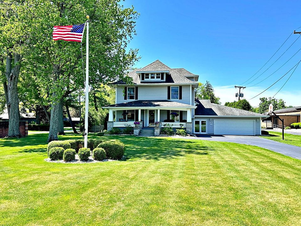 330 Melmore St, Tiffin, OH 44883 | Zillow