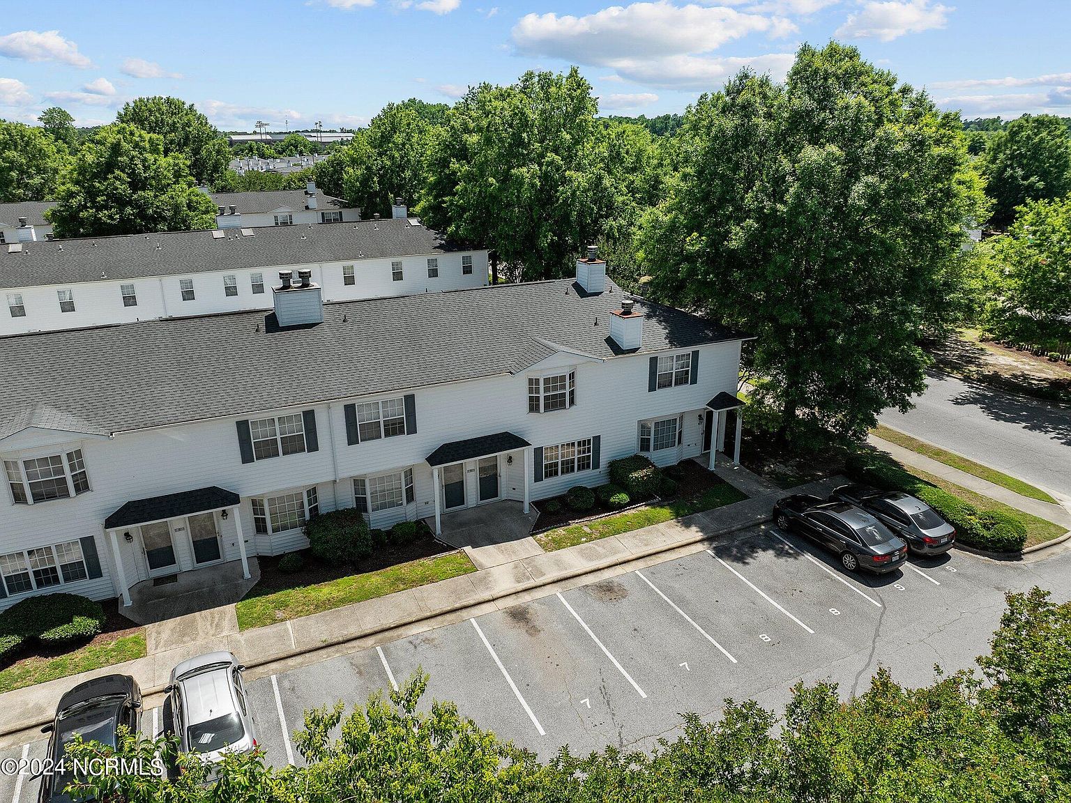 3829 Sterling Pointe Drive #Ss8, Winterville, NC 28590 | Zillow