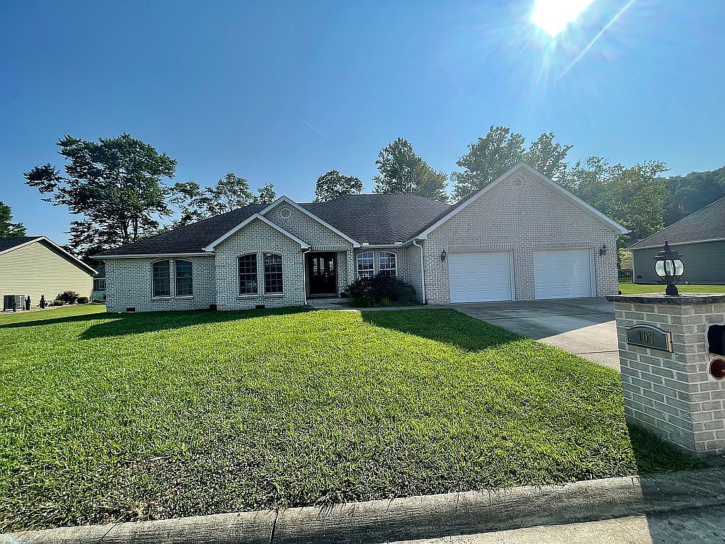 107 Mayberry Dr, Winfield, WV 25213 | Zillow