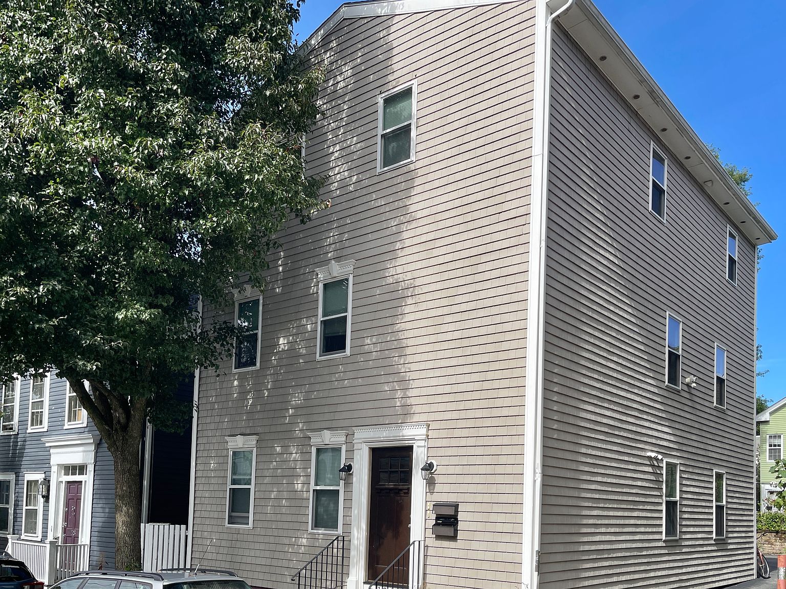 124 Sheldon St #1, Providence, RI 02906 | Zillow