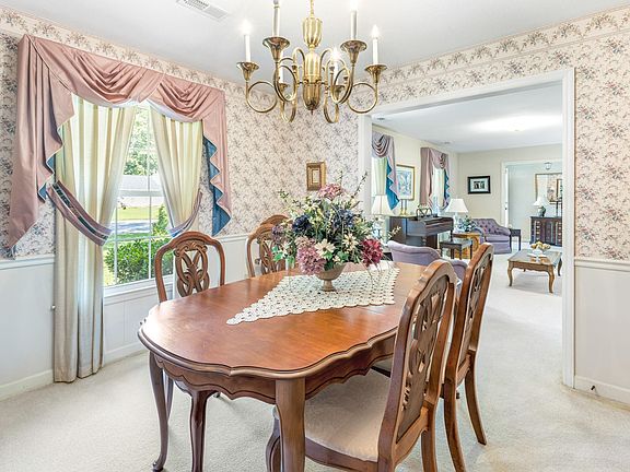 221 Convair Dr, Spartanburg, SC 29301 | MLS #1508324 | Zillow