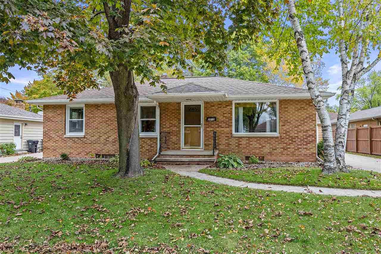 2012 N Mason St, Appleton, WI 54914 | Zillow