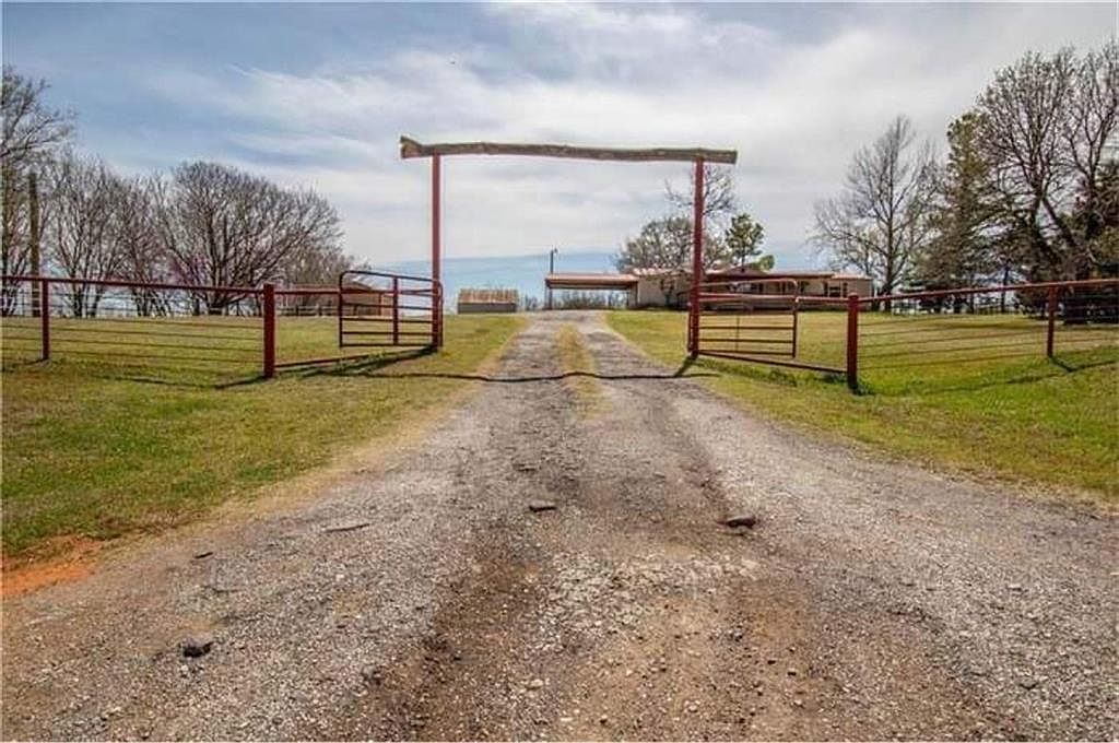 2291 County Road 1440, Alex, OK 73002 | Zillow