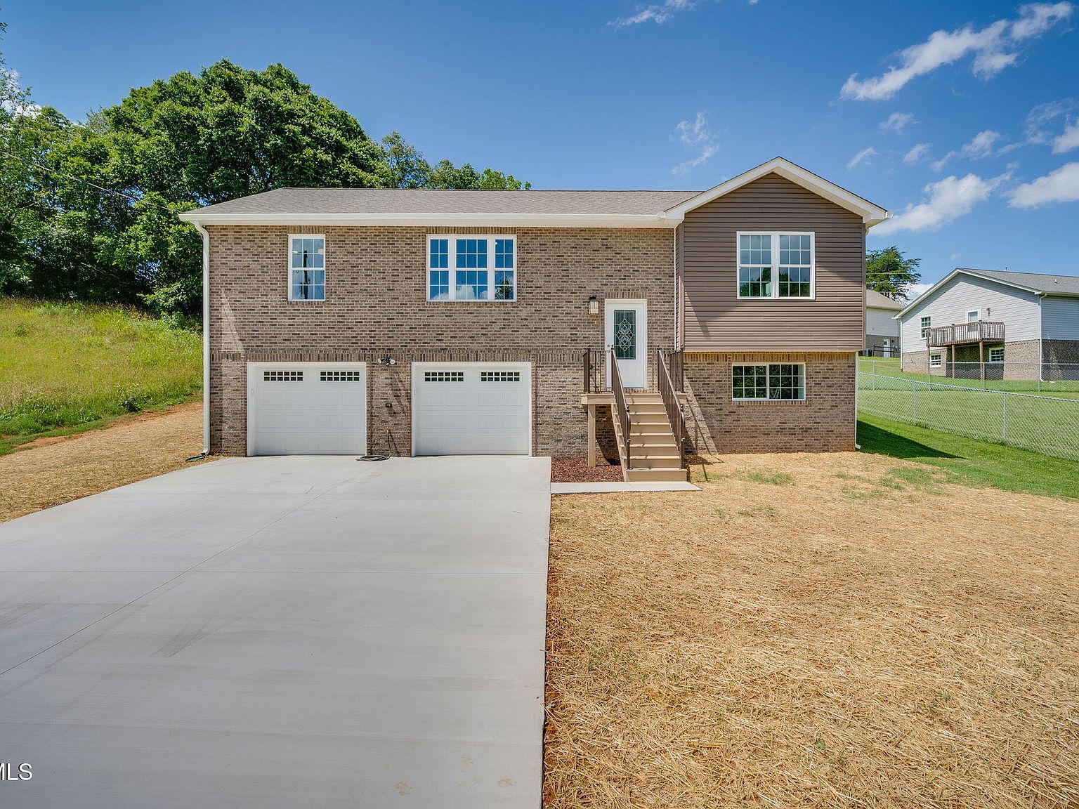 108 Hunters Run Ln, Mount Carmel, TN 37645 | Zillow
