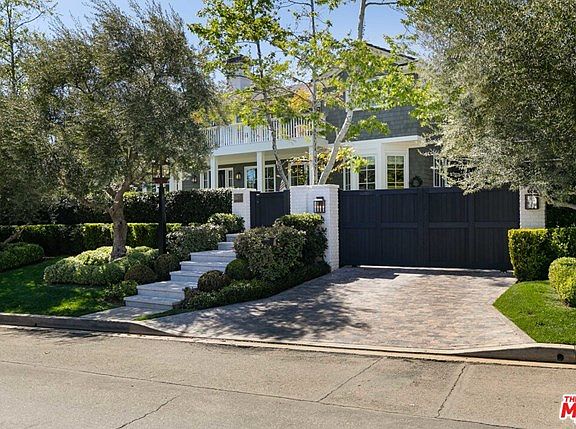 1007 Napoli Dr, Pacific Palisades, CA 90272 | MLS #21719400 | Zillow