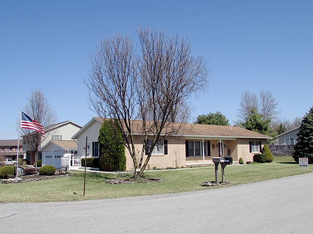 803 Tower Dr, Greencastle, PA 17225 | Zillow