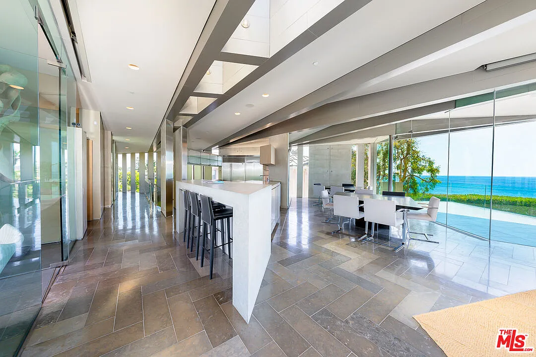 $19.99M Wallace E. Cunningham-Designed "Crescent House" For Sale in ...
