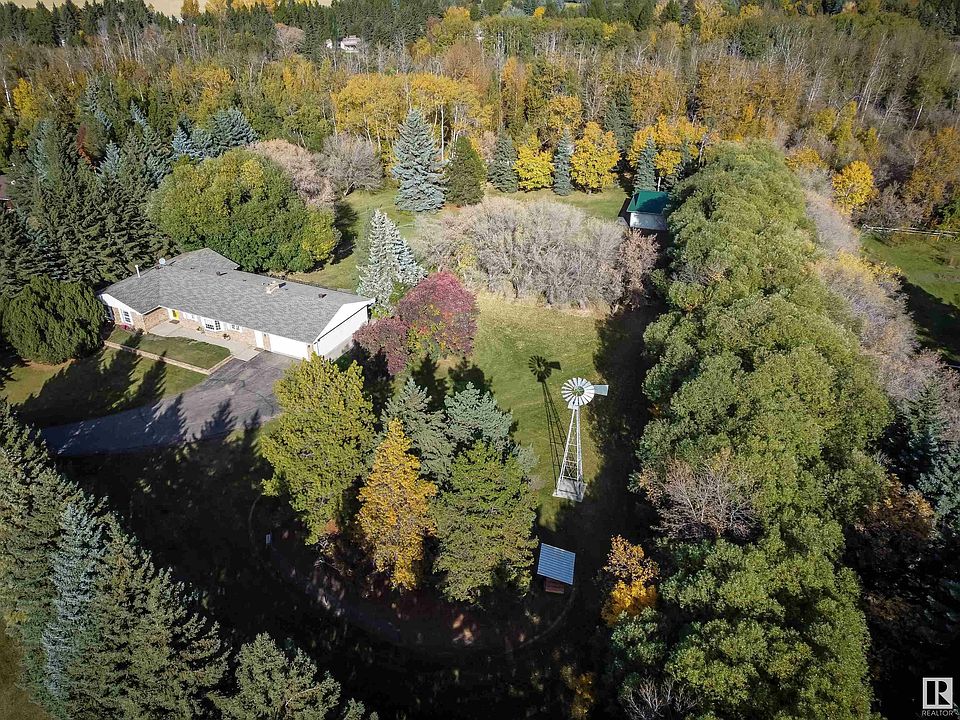 52224 Range Road 275 UNIT 31, Parkland County, AB T7Y 2V7 | Zillow