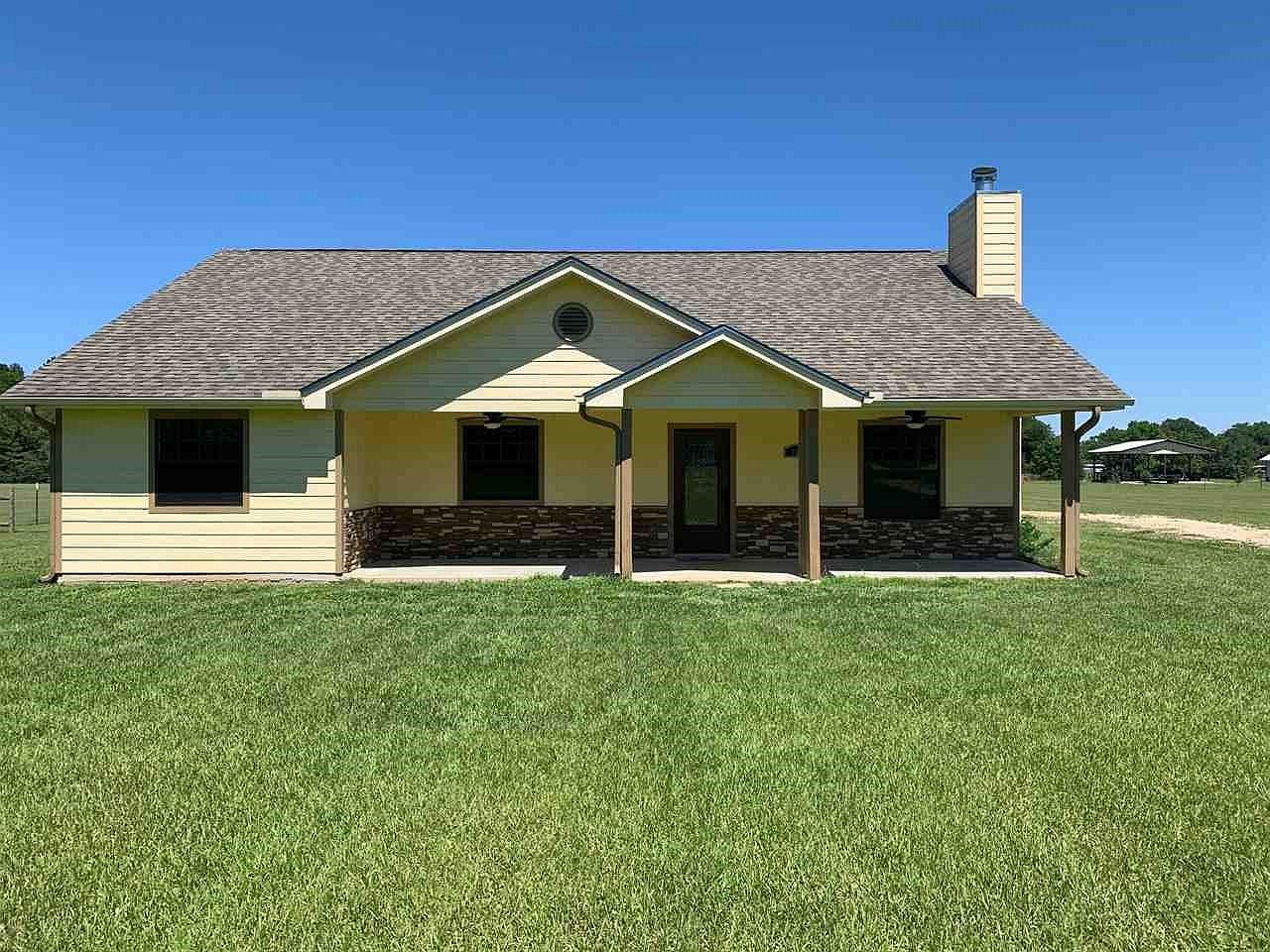 280 County Road 4394, Spurger, TX 77660 | Zillow