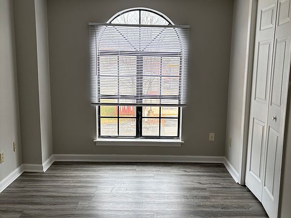 1746 Cave Mill Rd APT C, Bowling Green, KY 42104 | Zillow