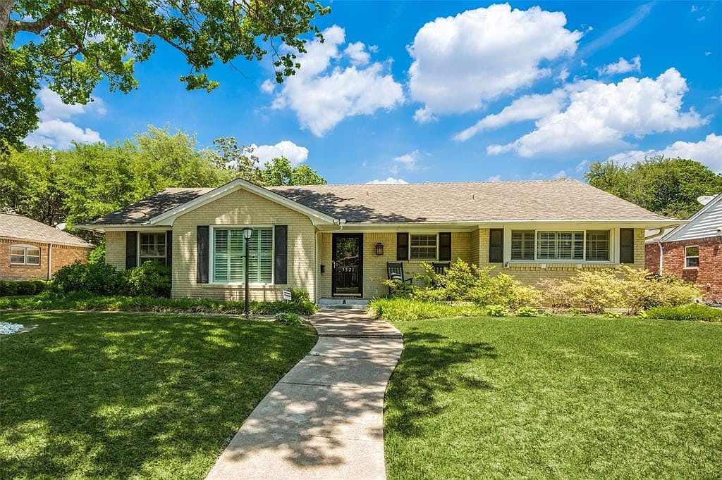 3521 Duchess Trl, Dallas, TX 75229 | Zillow