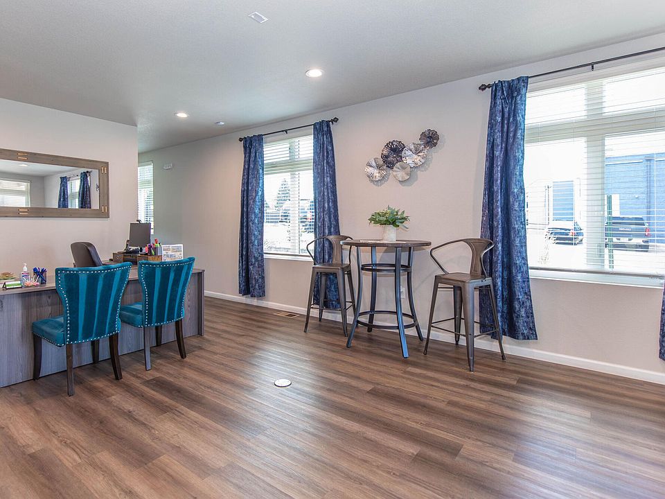 Parc At Prairie Grass 720 Chapman Dr Colorado Springs Co Zillow