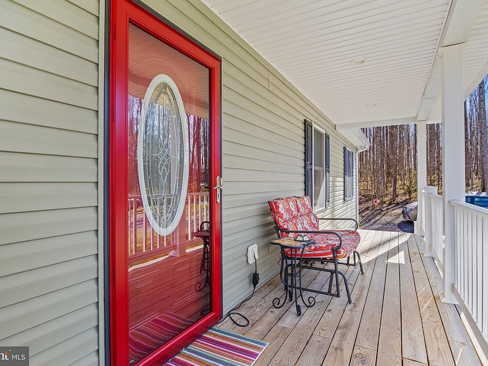 1943 Orange Rd, Pratts, VA 22731 | Zillow