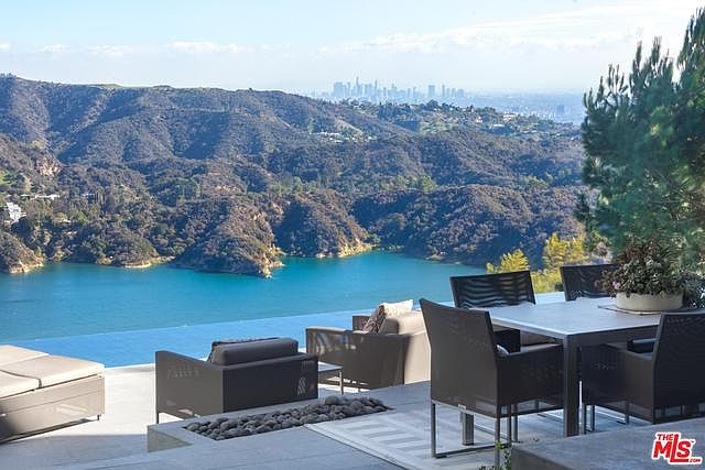 2170 Stradella Rd, Los Angeles, CA 90077 | Zillow