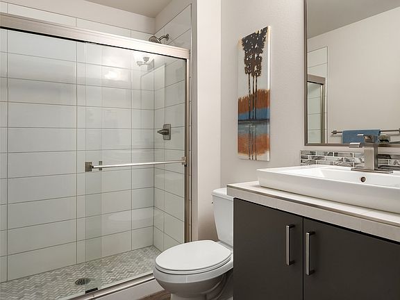 6529 A 34th Avenue NE, Seattle, WA 98115 | Zillow